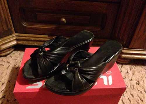 Итальянские босоножки шлепки Santini р. 39.5-40