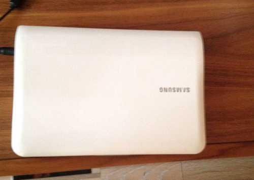 Ноутбук Samsung model NP-NF210