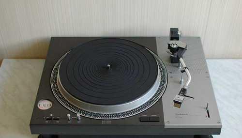 Проигрыватель Technics SL-1100