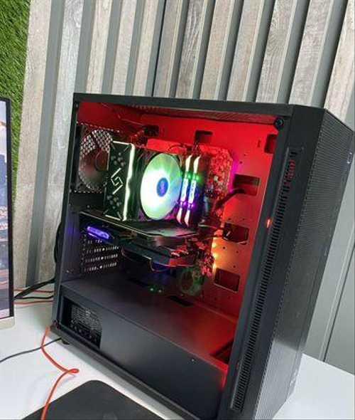 Создан для игр Ryzen 5 3600/8gb DDR4/SSD240gb/RX55