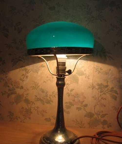 Лампа настольная старинная с зелёным плафоном | Festima.Ru - Мониторинг .