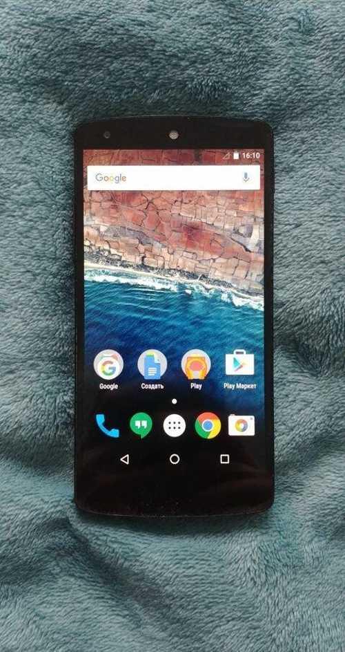 Смартфон LG Nexus 5
