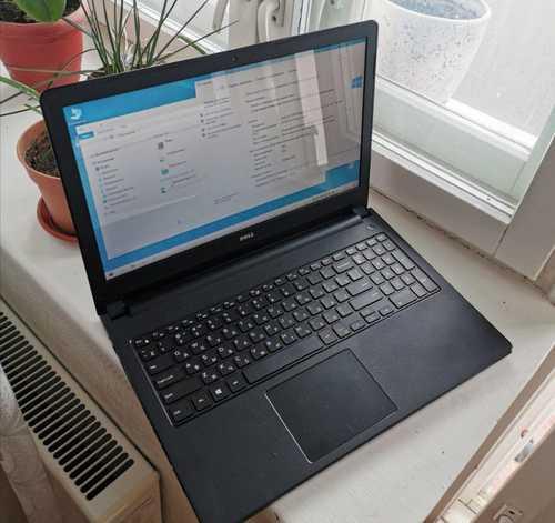 Ноутбук Dell Inspiron 5555