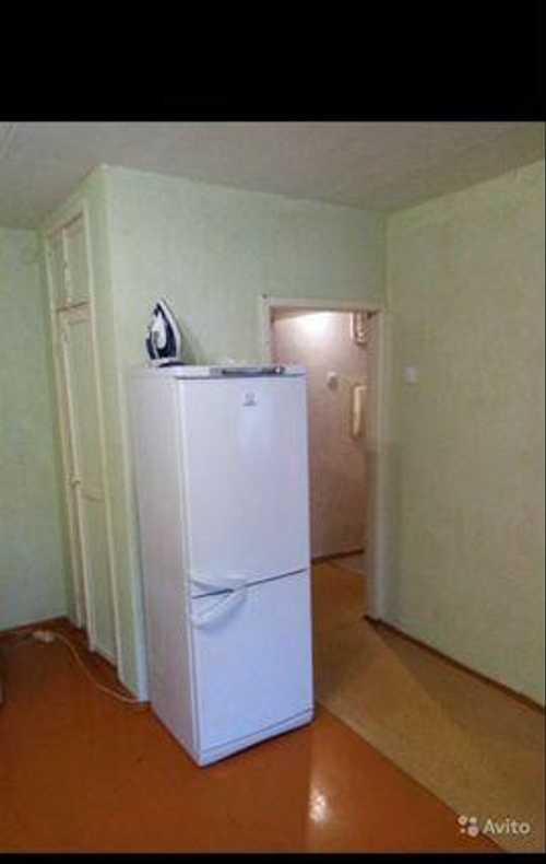 Холодильник indesit