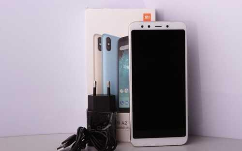 Телефон Xiaomi Mi A2 64Gb Ram 4Gb Gold