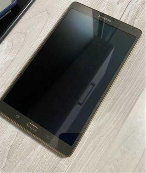 Планшет Samsung SM T700