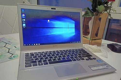 Sony vaio 13 core i 3 ssd