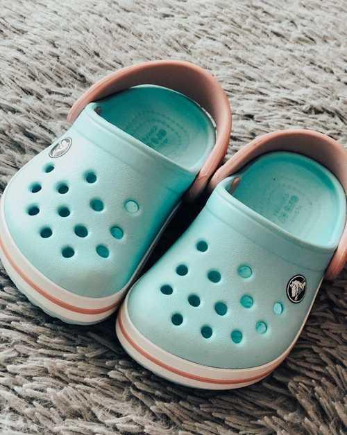 Продам оригинальный crocs C4