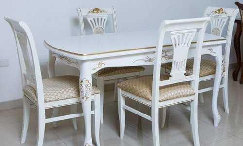 Обеденная группа: стол Грация и стулья Лира