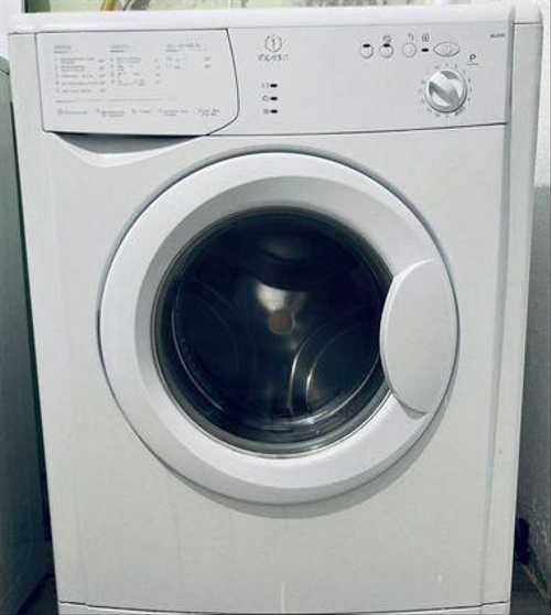 Стиральная машина indesit wiun81