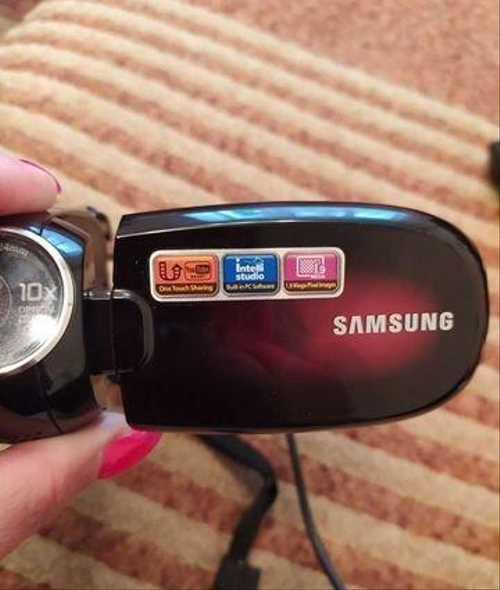 Видео камера Samsung