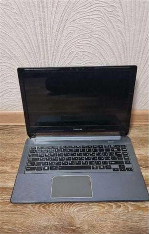 Ноутбук Toshiba satellite U940-D4M