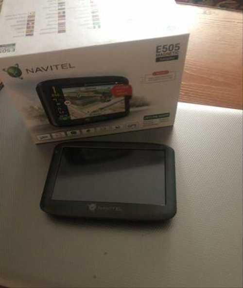 Навигатор navitel E505