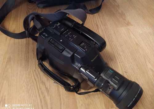 Видеокамера VHS-C movie camera