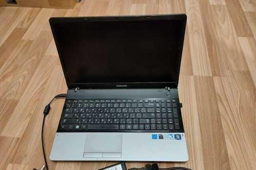 Ноутбук Samsung 300E5A-A01