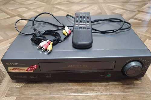 Видеомагнитофон VHS Sharp VC-M132
