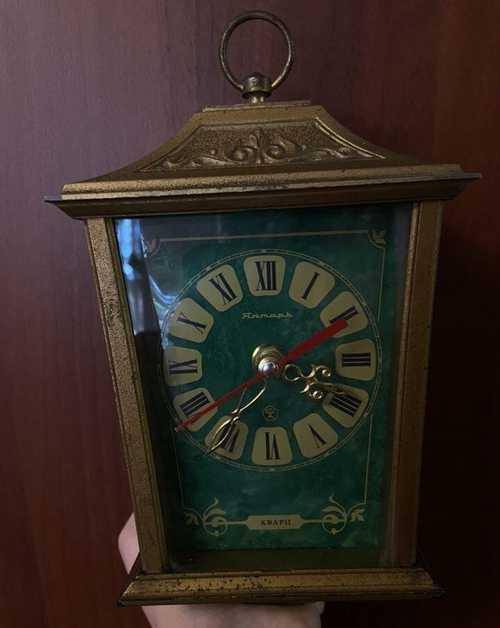 Антикварные часы Янтарь
