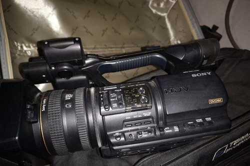 Видеокамера профессиональная Sony HVR- Z5E