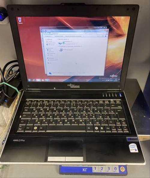 Fujitsu siemens amilo Pro V3205