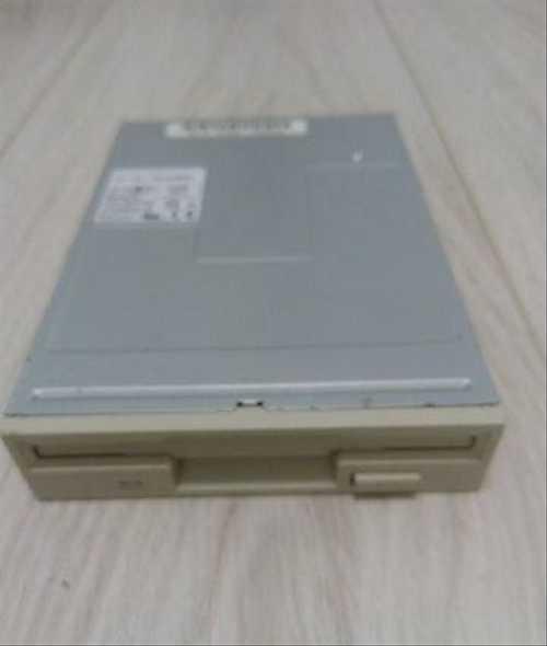 Floppy дисковод Sony