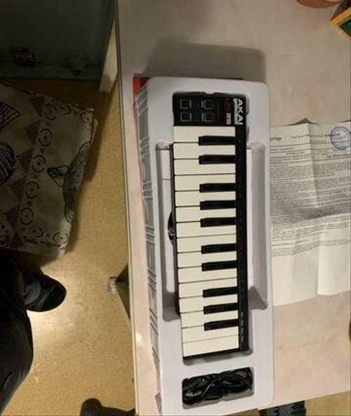 Midi клавиатура akai pro lpk25