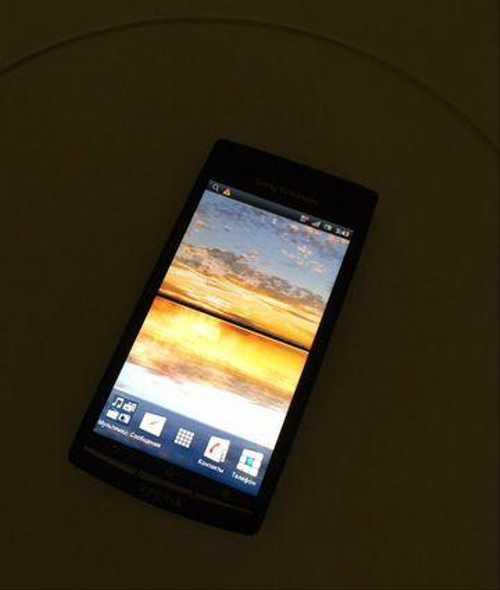 Телефон sony ericsson xperia