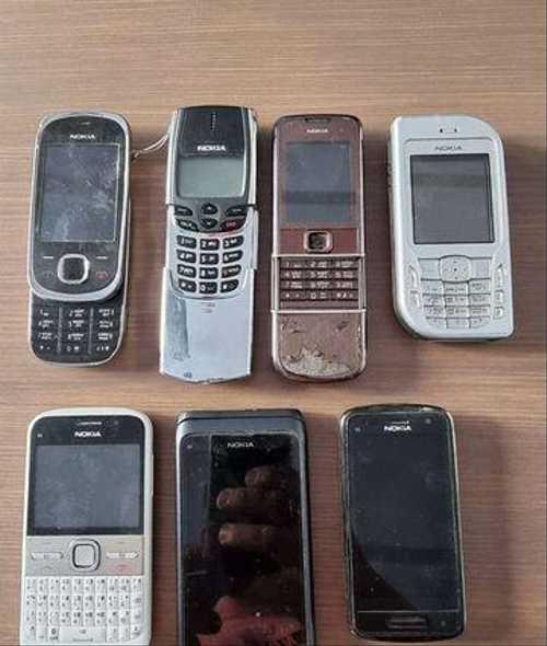 Коллекция культовых телефонов Nokia