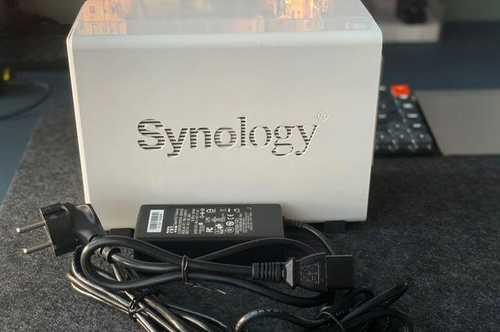 NAS Synology DS215J + 2Тб