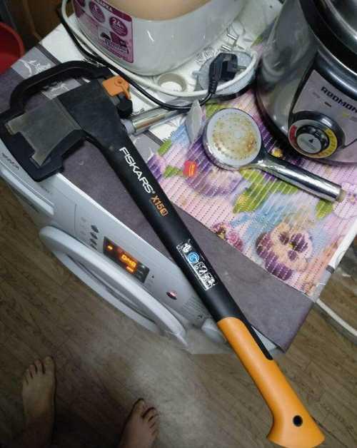 Топор Fiskars x15