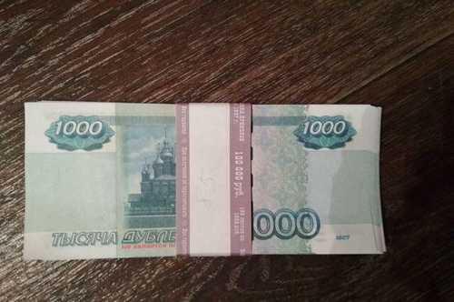 Деньги сувенирные 85 шт по 1000р