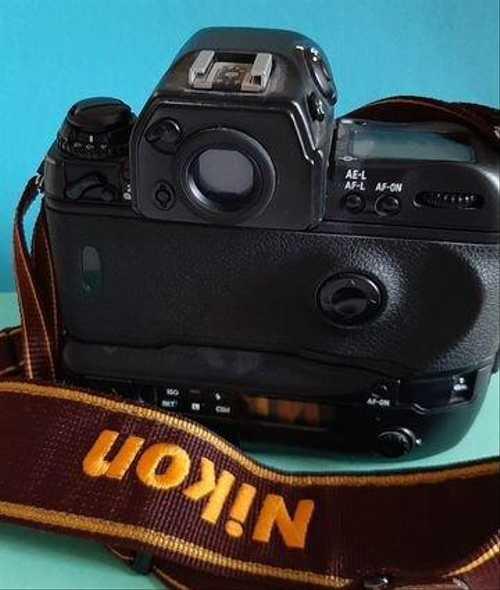 Пленочный фотоаппарат Nikon F5 body