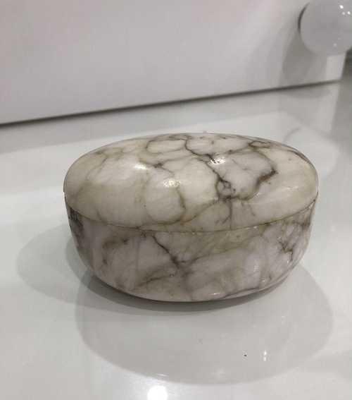 Шкатулка из натурального мрамора