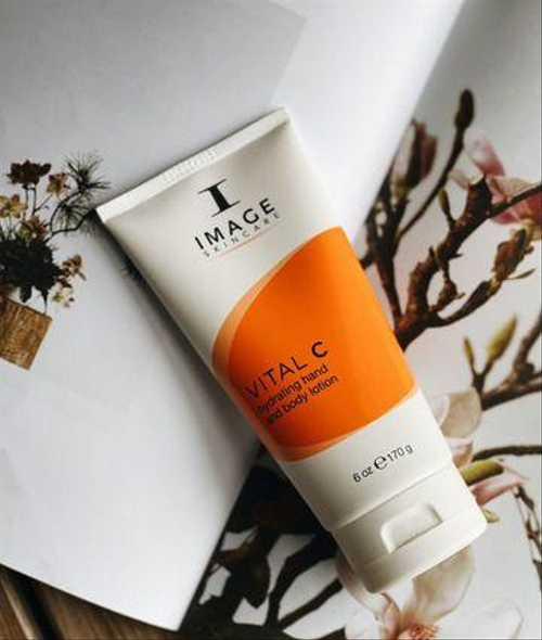 Увлажняющее молочко для тела image skincare