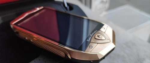Смартфон Tonino Lamborghini TL700