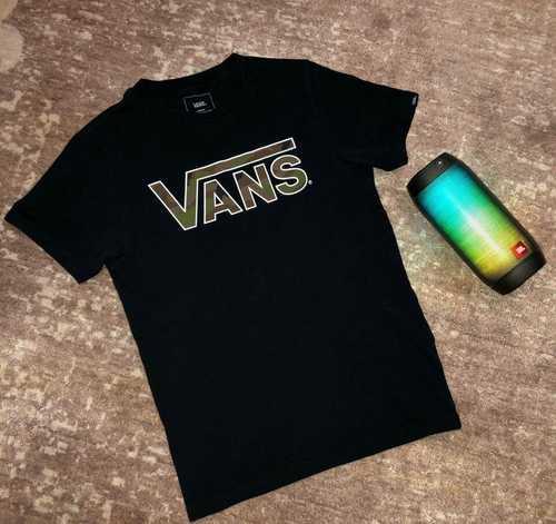 Футболка vans