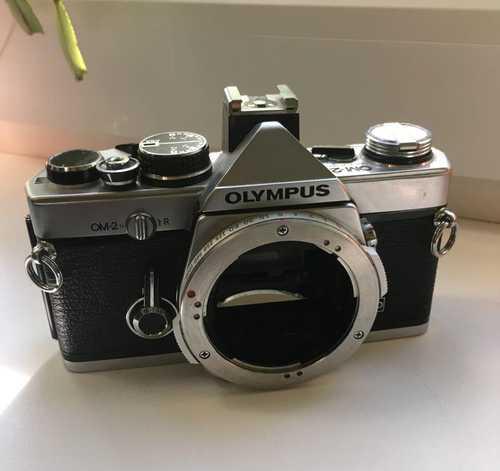 Японский пленочный Olympus OM-2n (на запчасти)