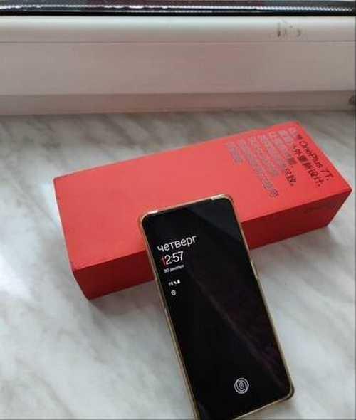 Смартфон OnePlus 7T 8/256GB