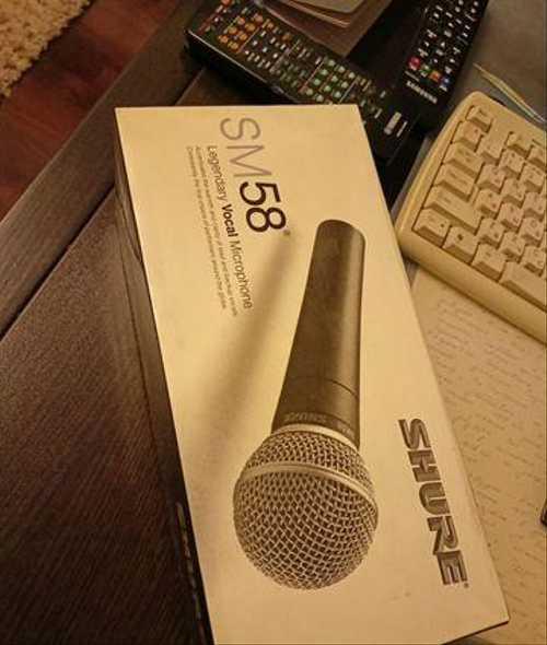Микрофон вокальный Shure SM58