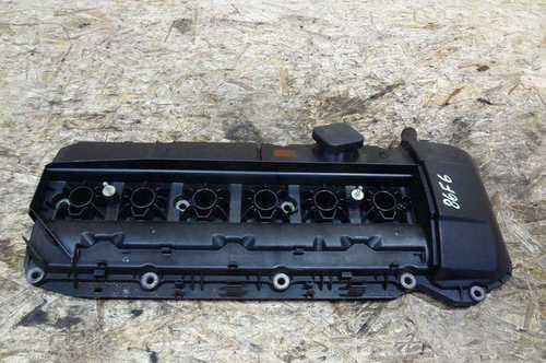 Клапанная крышка BMW X5 E53 бмв Х5 Е53