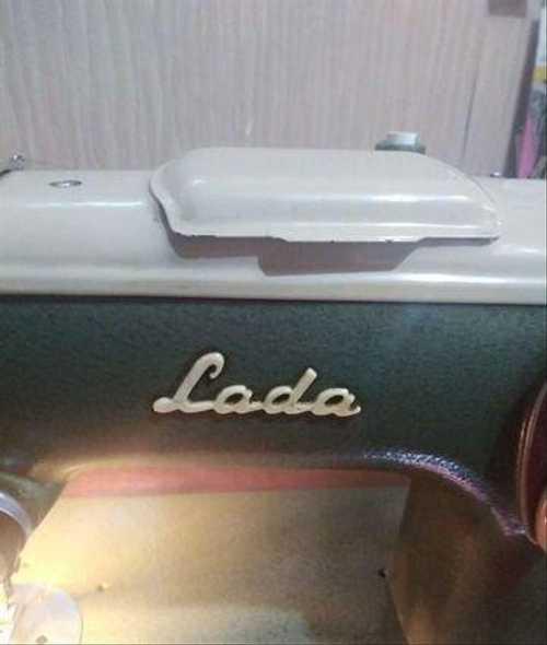 Швейная машина lada237-1