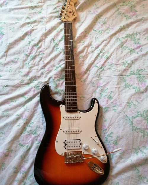 Электрогитара Fender Squier Bullet HSS Trem