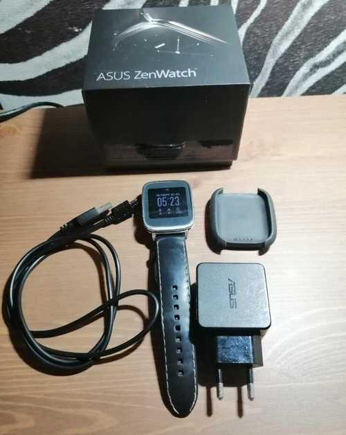 Asus ZenWatch wi500q смарт-часы