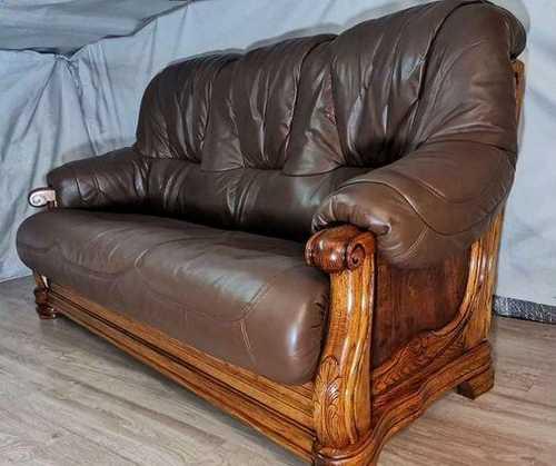 Кожаный диван массив Дуба