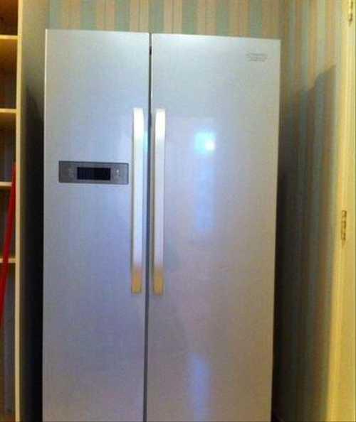 Холодильник hotpoint
