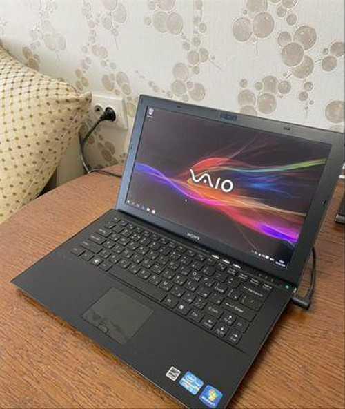 Шустрый ультрабук Sony Vaio SVZ1321 Cre i5/4/128SS