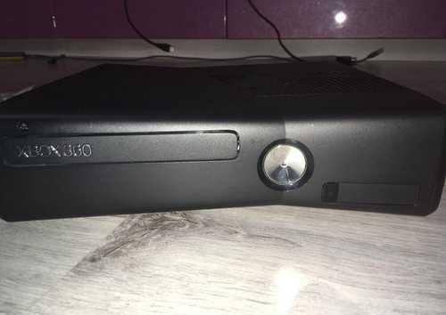 Xbox 360 S 250гб + kinect