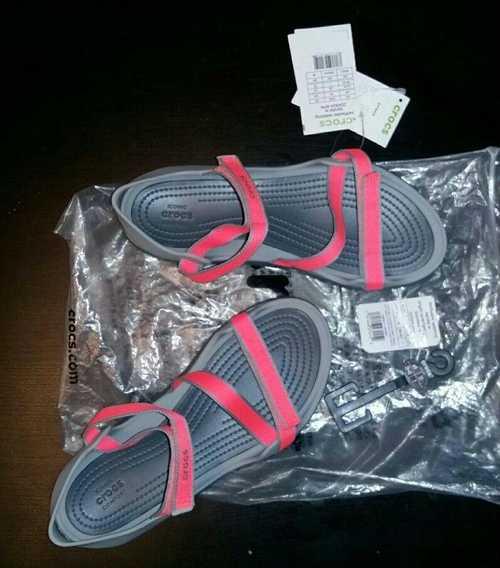 Новые сандалии Crocs Swiftwater Webbing W9 (39-40)