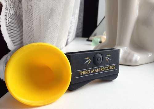Усилитель звука для iPhone 5 от Third Man Records
