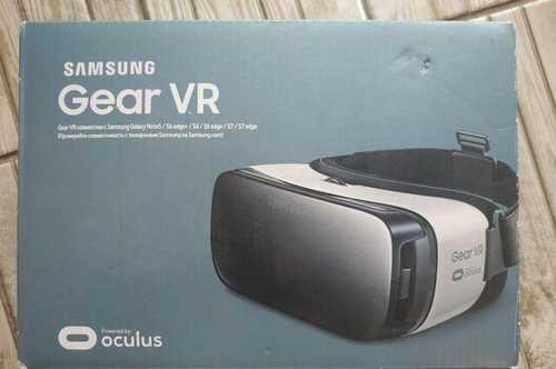Очки виртуальной реальности Samsung Gear VR SM-322