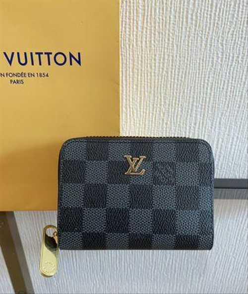 Визитница Louis Vuitton